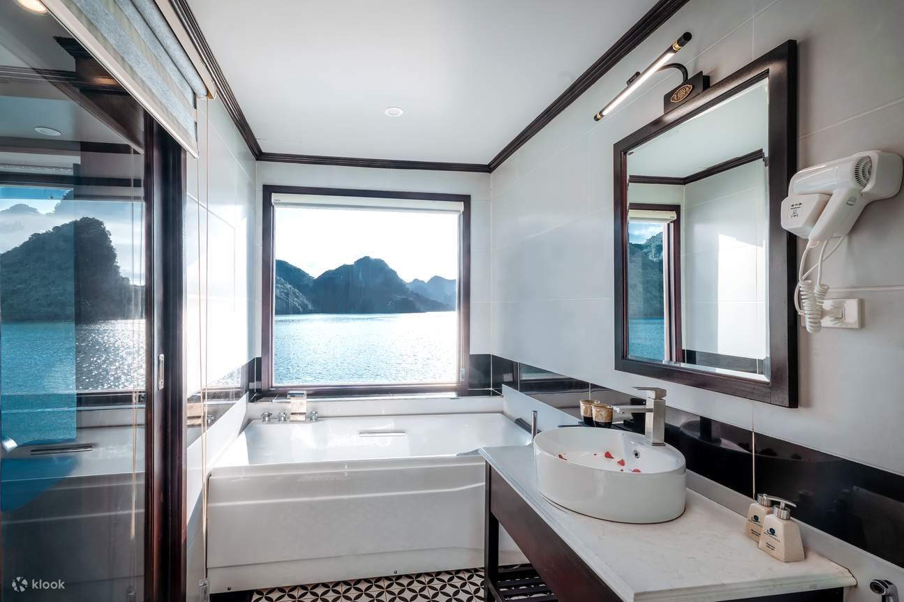 Lan Ha Bay, Ha Long Bay Overnight Cruise Tour by M’Gloria Cruise - Klook